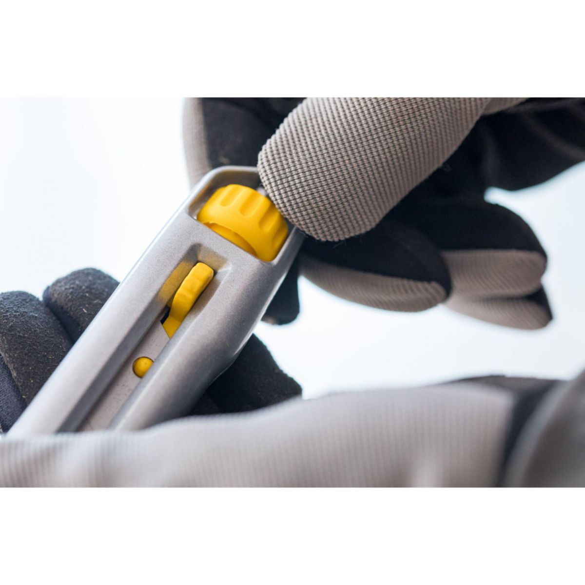 STANLEY - Cutter Interlock 18mm réf. 0-10-018 | Clim+